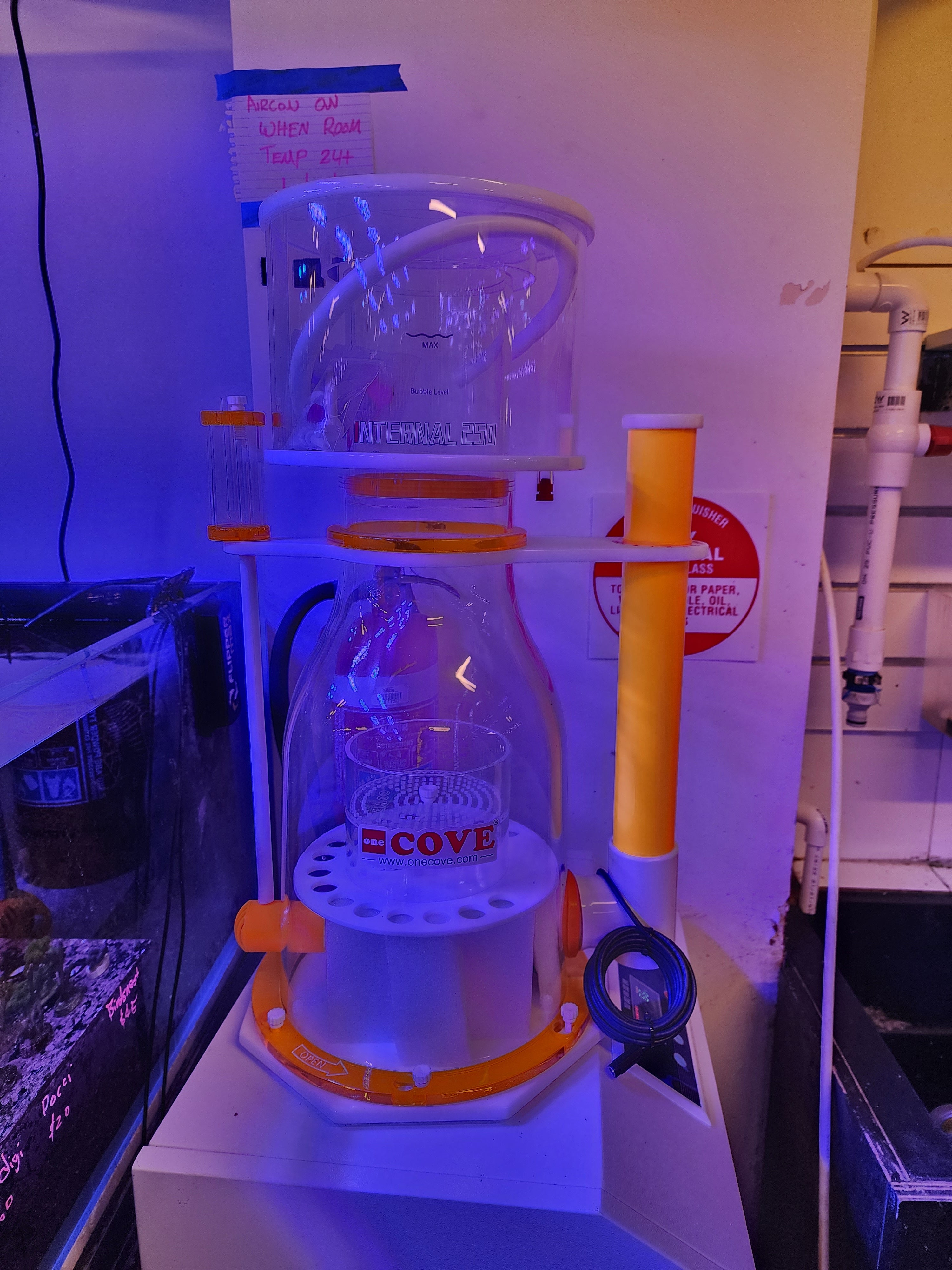 Cove I-250 PRO Skimmer – Aquamarine Aquaristic